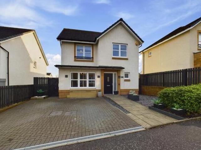 3 Bedroom Detached House For Sale In Uddingston, Glasgow
