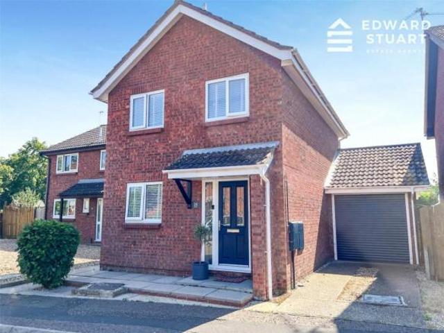 3 bedroom detached house for sale in Uplands, Peterborough, Cambridgeshire, PE4