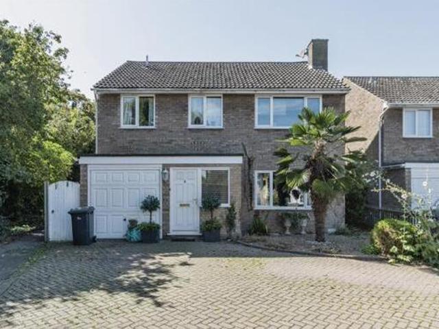 3 Bedroom Detached House For Sale In Upper Caldecote
