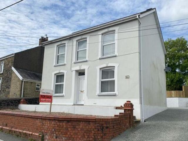 3 Bedroom Detached House For Sale In Upper Brynamman