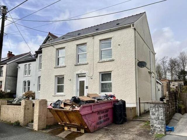 3 Bedroom Detached House For Sale In Upper Brynamman
