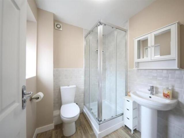 3 bedroom detached house for sale in Viola Close, Kingswood, Hull, HU7