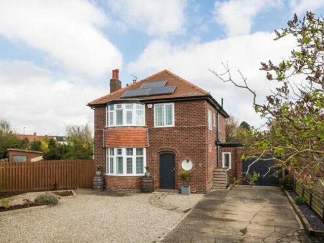 3 Bedroom Detached House For Sale In York
