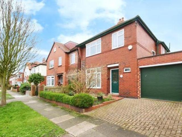 3 Bedroom Detached House For Sale In York, North Yorkshire