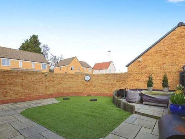 3 Bedroom Detached House For Sale In Yaxley
