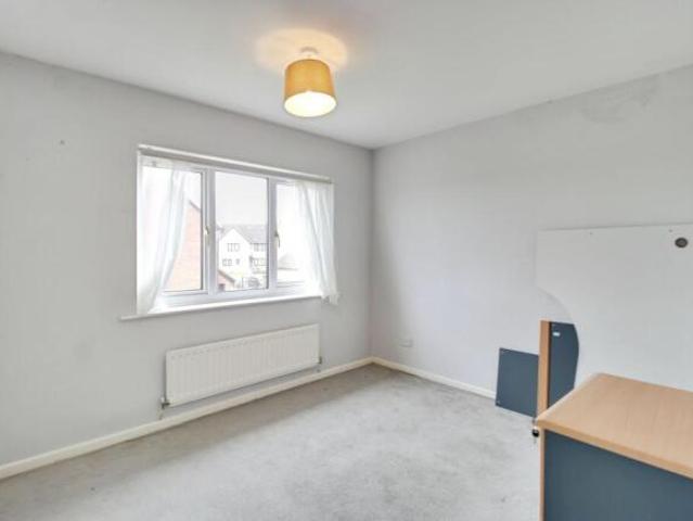 3 bedroom detached house for sale in Yew Tree Gardens, South Marston, SN3