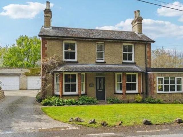 3 Bedroom Detached House For Sale In Yelling, St Neots