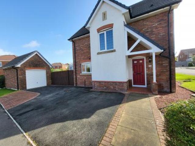 3 bedroom Detached house To Let