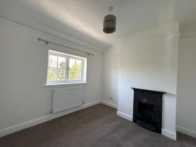 3 bedroom detached house to rent