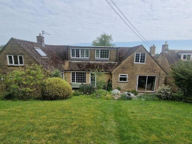 3 bedroom detached house to rent