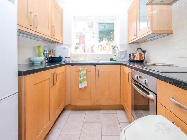 3 bedroom detached house to rent