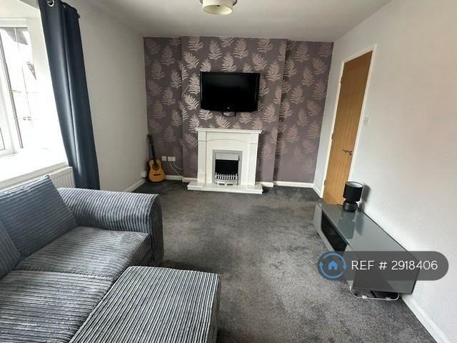 3 bedroom detached house to rent