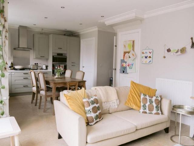 3 bedroom detached house to rent
