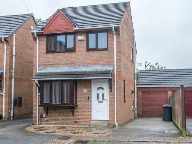 3 bedroom detached house to rent