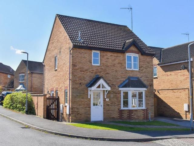 3 bedroom detached house to rent