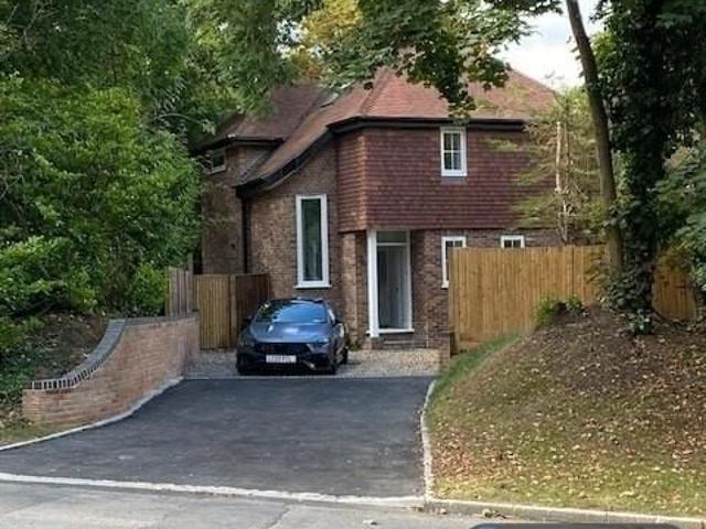 3 bedroom detached house to rent