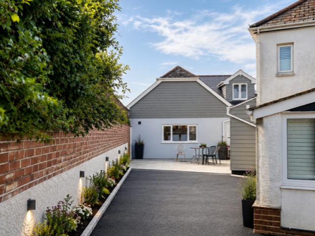 3 bedroom detached house to rent