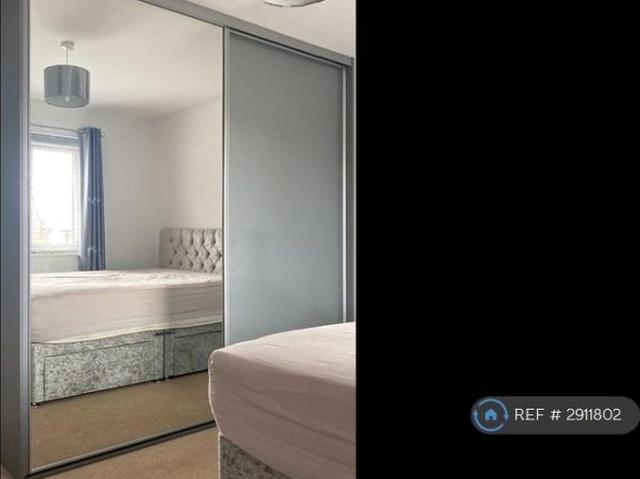 3 bedroom detached house to rent