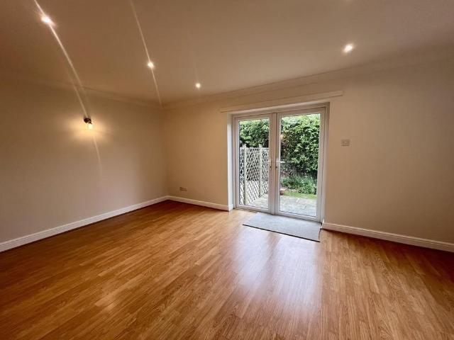 3 bedroom detached house to rent