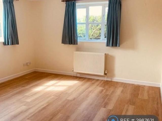 3 bedroom detached house to rent