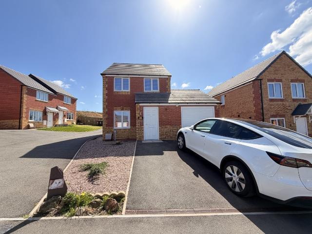 3 bedroom detached house to rent