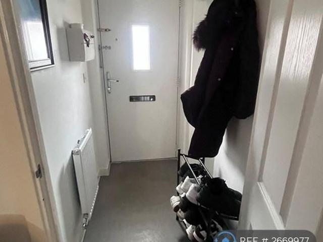 3 bedroom detached house to rent