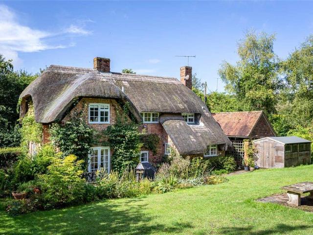 3 bedroom detached house to rent
