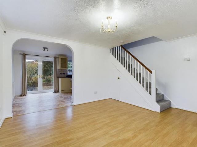 3 bedroom detached house to rent