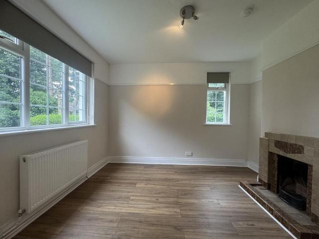 3 bedroom detached house to rent