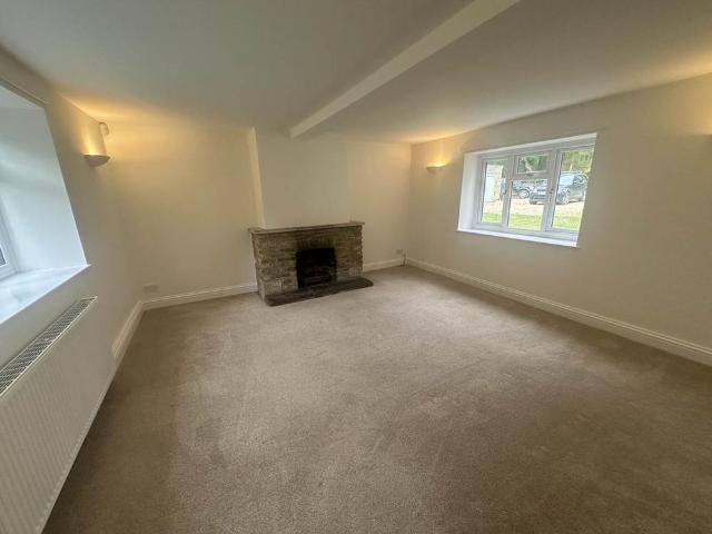 3 bedroom detached house to rent