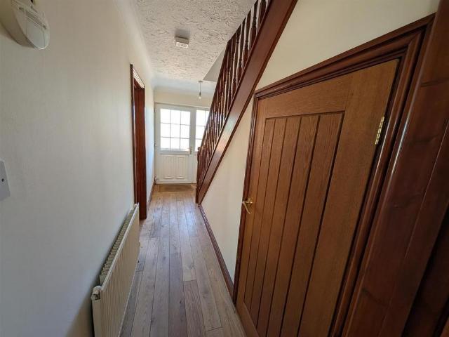 3 bedroom detached house to rent