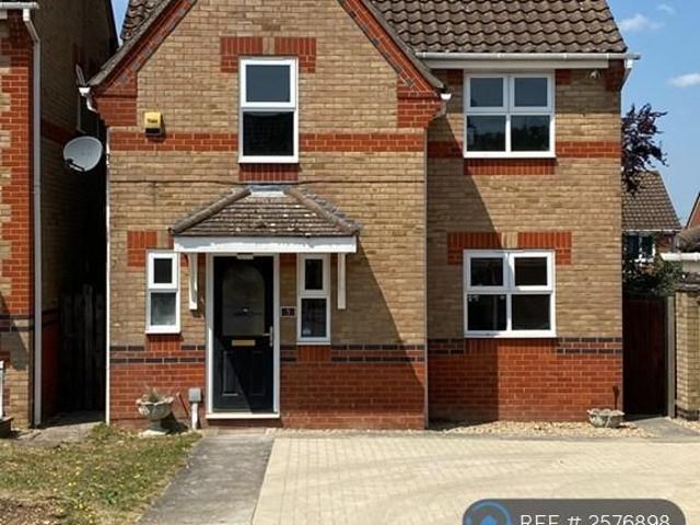 3 bedroom detached house to rent