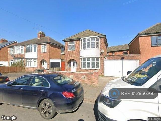 3 bedroom detached house to rent