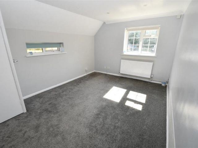 3 bedroom detached house to rent