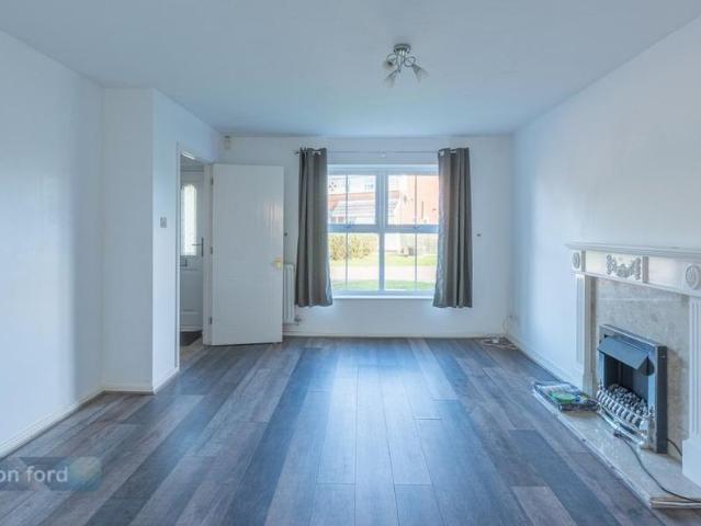 3 bedroom detached house to rent