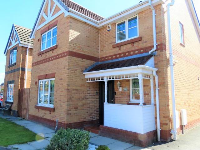 3 bedroom detached house to rent