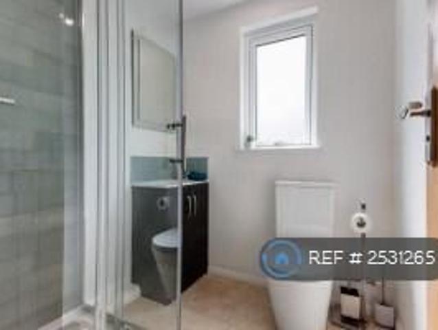 3 bedroom detached house to rent