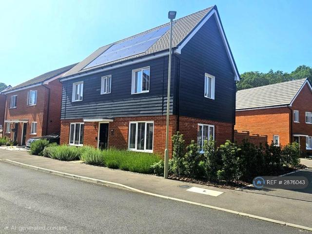 3 bedroom detached house to rent