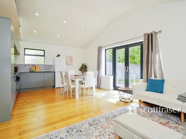 3 bedroom detached house to rent