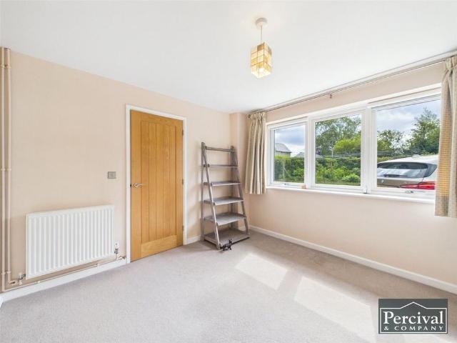 3 bedroom detached house to rent