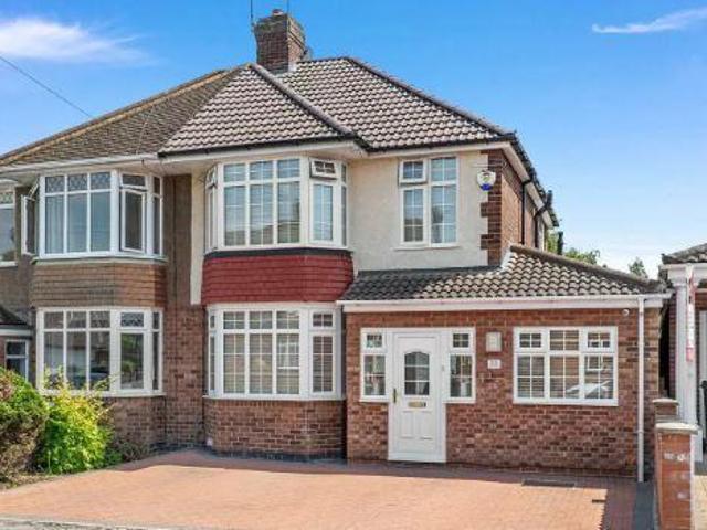 3 bedroom detached house to rent
