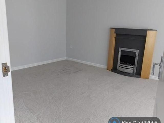 3 bedroom detached house to rent
