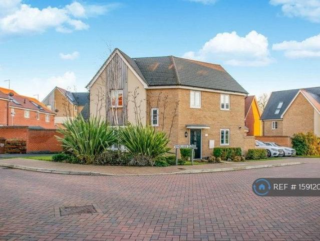 3 bedroom detached house to rent