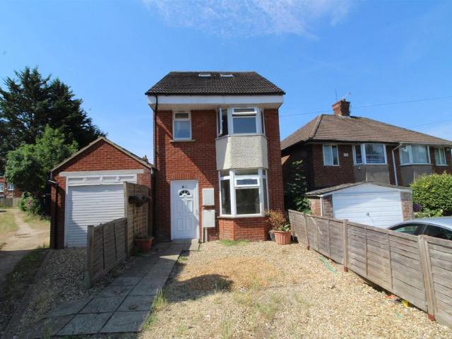 3 bedroom detached house to rent