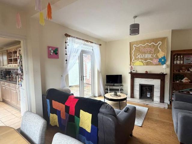 3 bedroom detached house to rent