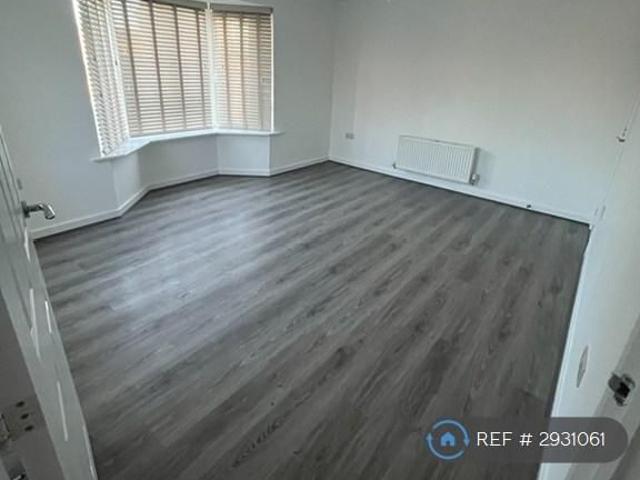 3 bedroom detached house to rent