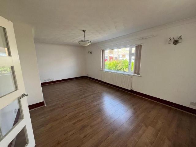 3 bedroom detached house to rent