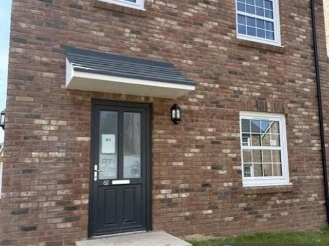 3 bedroom detached house to rent