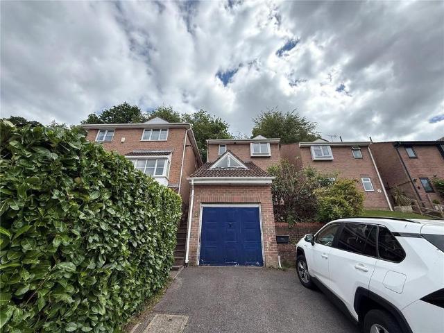 3 bedroom detached house to rent