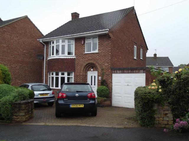 3 bedroom detached house to rent
